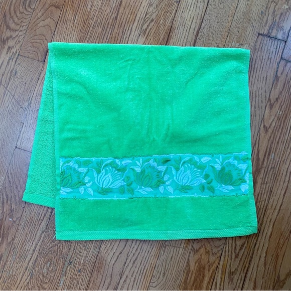 Vintage | Bath | Vintage Springmaid Green Hand Towel | Poshmark